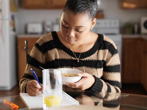 Descubre los usos y beneficios del medicamento Azuron - Noticias Médicas